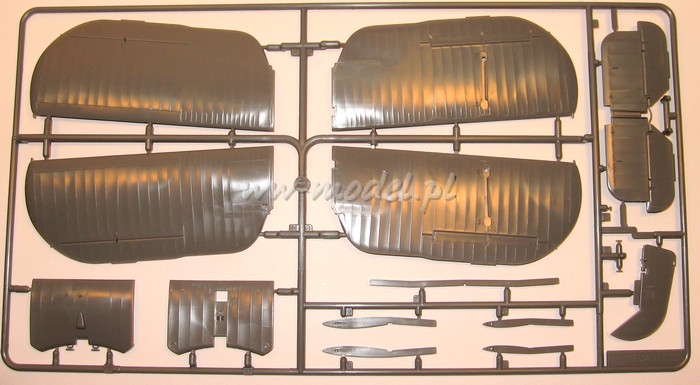 TAMIYA 61099 [1:48] Fairey Swordfish Mk.II :: Sklep Modelarski ww-model.pl