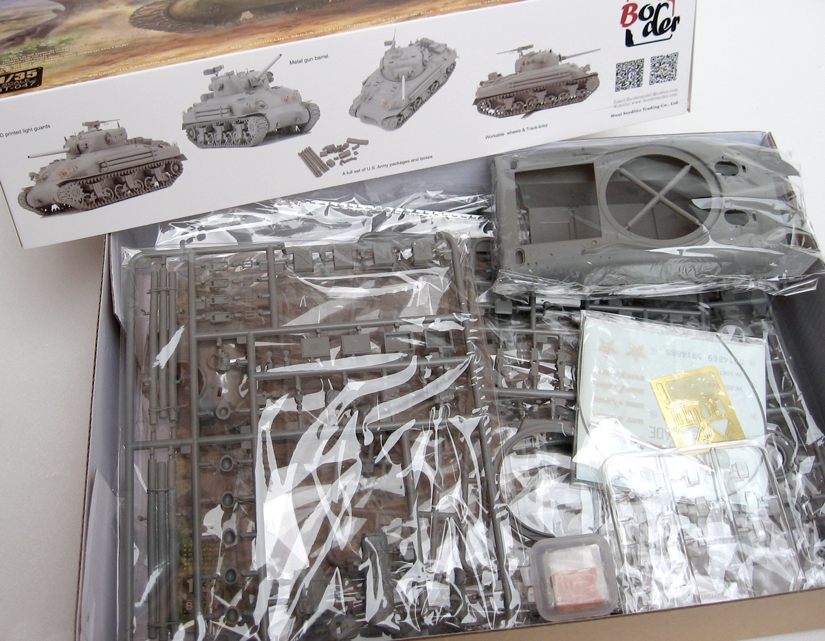BORDER BT-047 [1:35] M4A1 Sherman mid. :: Sklep Modelarski ww-model.pl