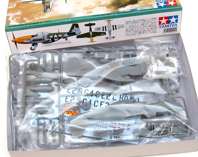 TAMIYA 61040 [1:48] P-51D Mustang "8th AF" :: Sklep Modelarski ww-model.pl